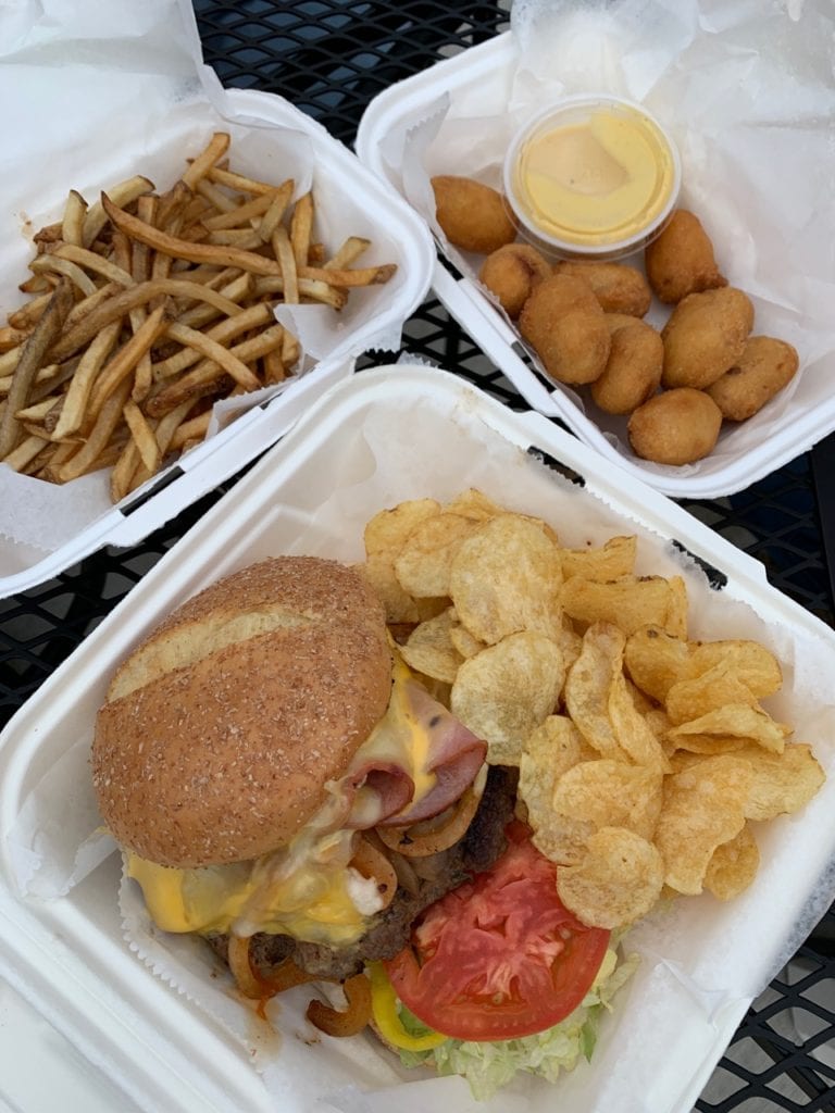 Dining in Downtown Delaware - Breakfast With Nick