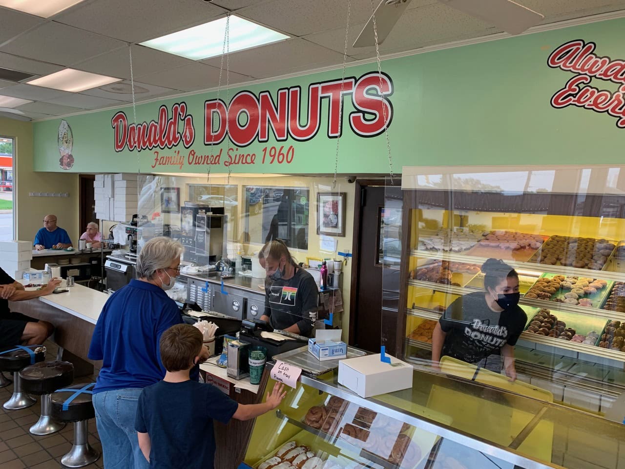 Donald's Donuts | Zanesville, OH - Breakfast With Nick