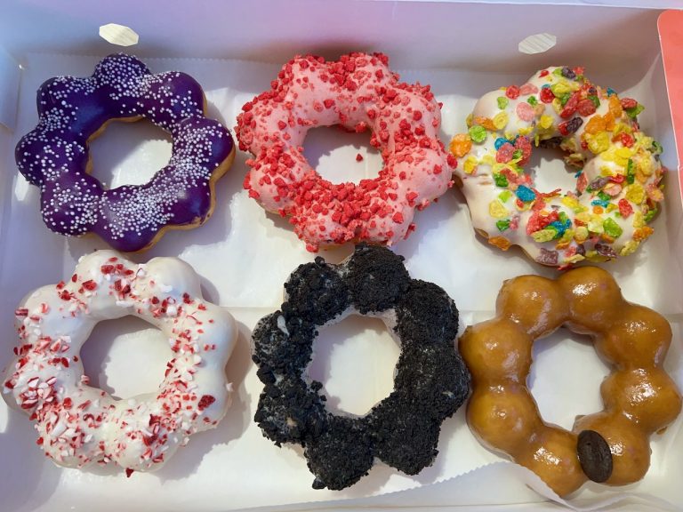 Mochi Donuts, Korean Hot Dogs, and Bubble Tea at Mochi Ring - Breakfast ...